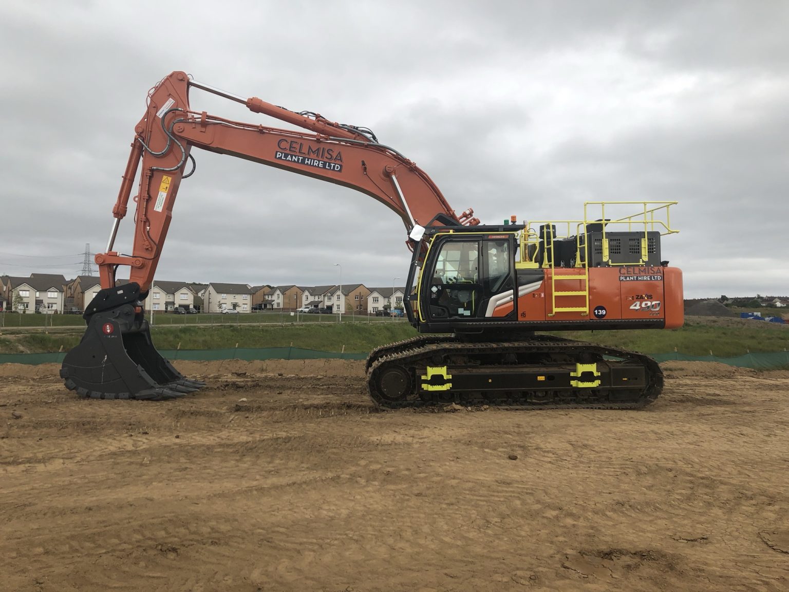 Hitachi ZX490LCH-7 WITH TRIMBLE EARTHWORKS - Celmisa Plant Hire